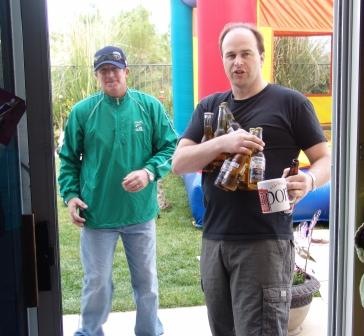 Cha Bei -- 茶 杯: Happy Birthday: 生日快樂, Sheng ri kuai le